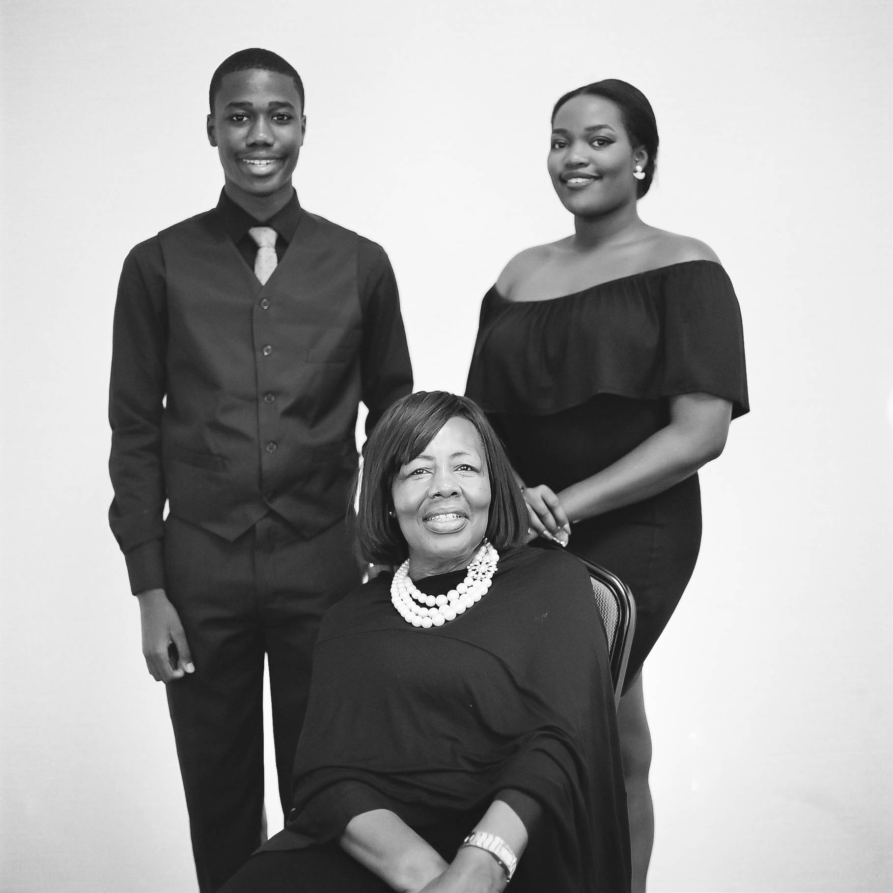 Gallery: Extra Portraits (Film/Hasselblad 501c) – Macklin Family ...